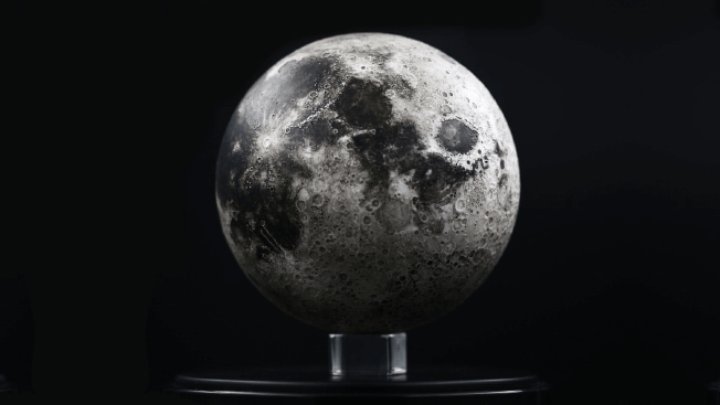 EXPLORE THE MOON USING AUGMENTED REALITY | Lenslist